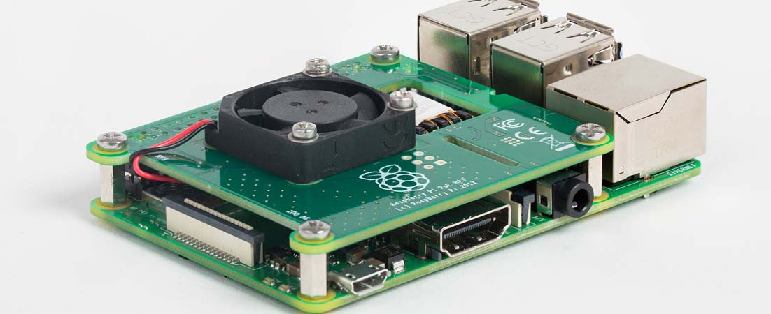 Farnell element14 anunță disponibilitatea plăcii add-on Power over ...