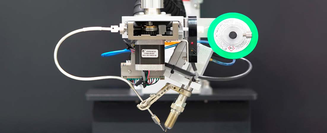 Roboții REECO în producția de electronice - Electronica Azi