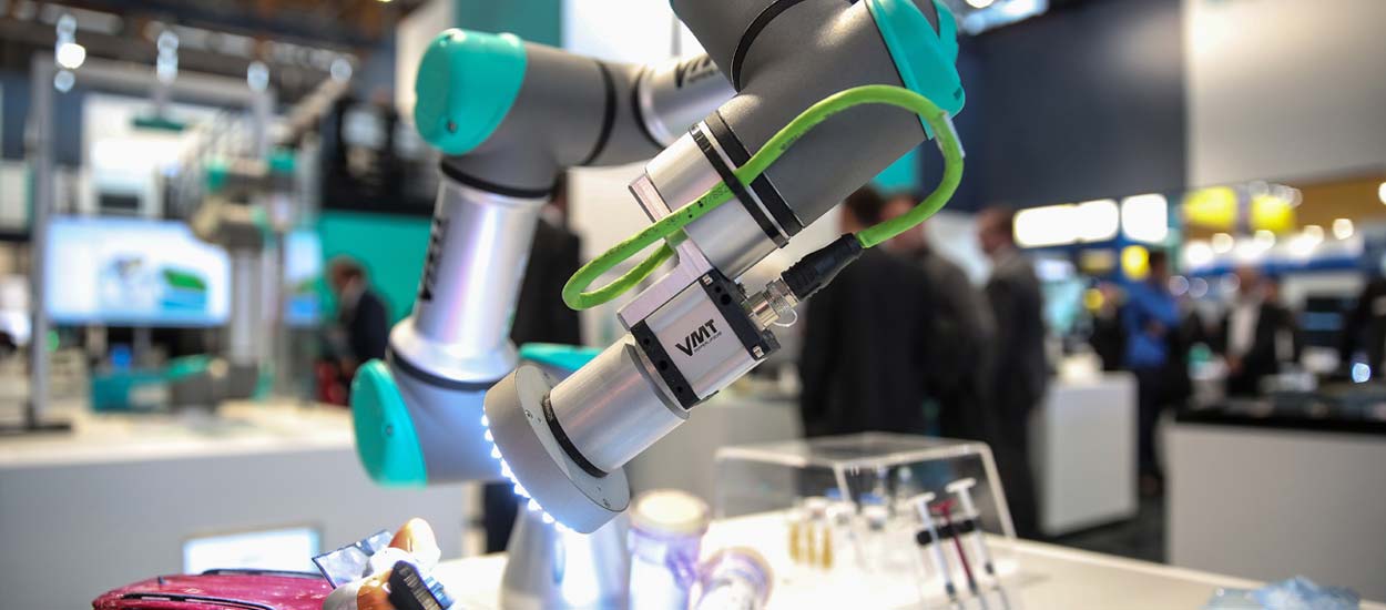 Expoziția - SPS - Electronica Azi